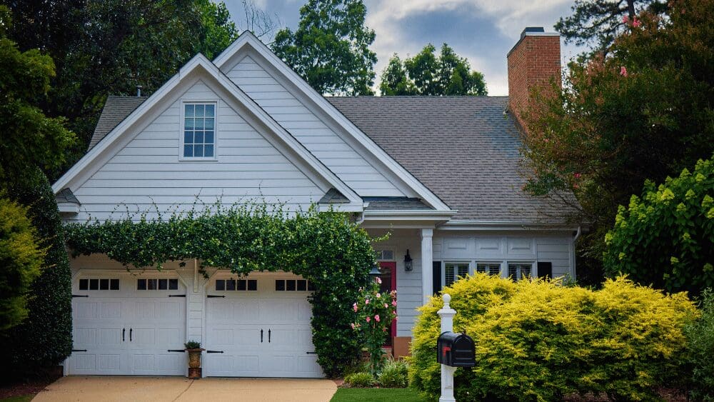 When Is the Best Time to Sell a House in New England?
